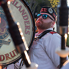 Chicago Highlanders Pipes & Drums