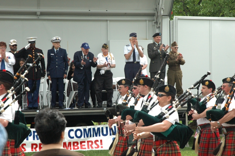 Chicago Highlanders Pipes & Drums